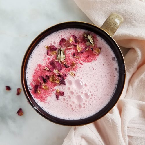 Beetroot latte (Pink Moon Milk Latte) - The Hint of Rosemary