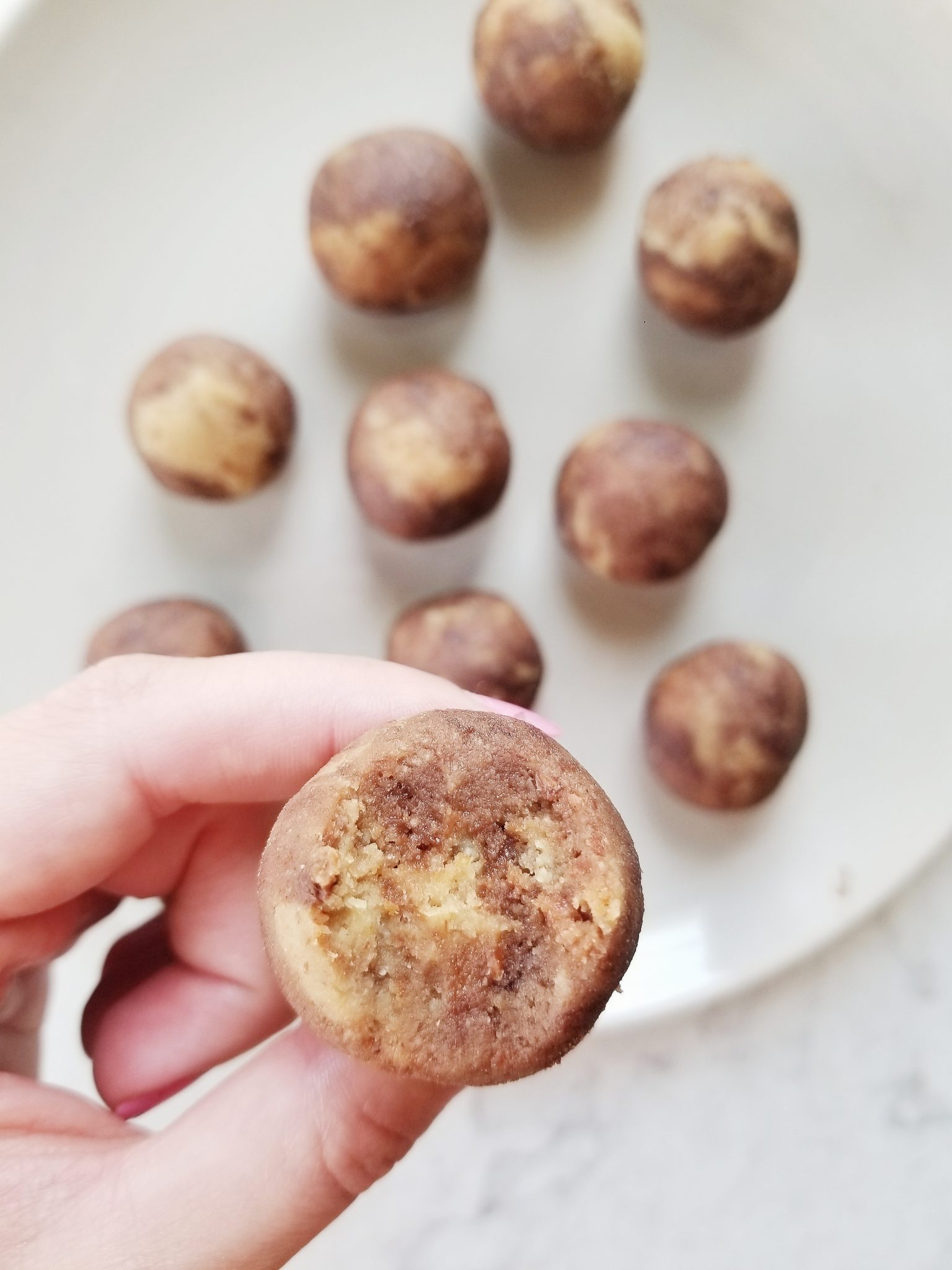 Almond Pulp Reese's Balls - The Hint of Rosemary