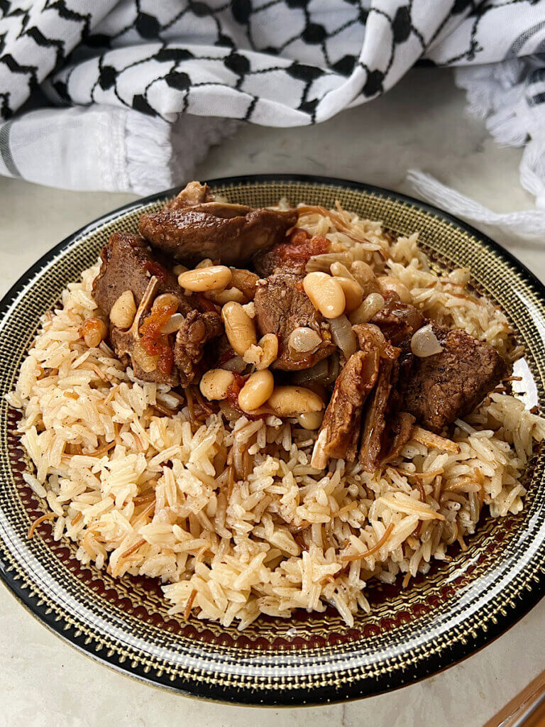 Fasolia with Lebanese Rice - The Hint of Rosemary